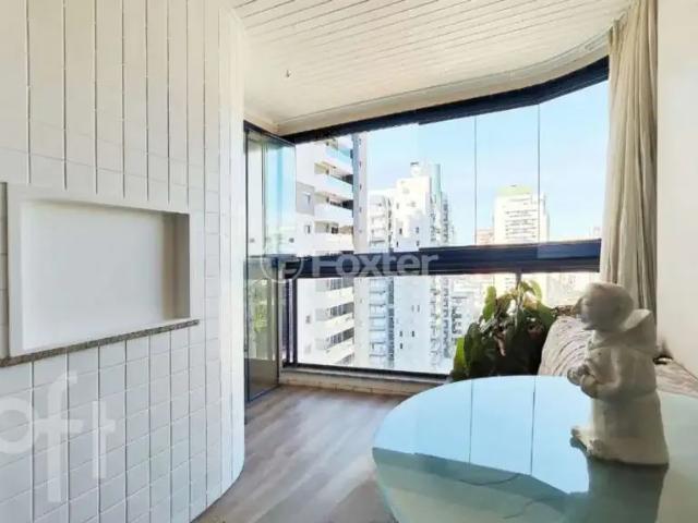 Apartamento para Venda em São José/SC Campinas 4 Quartos