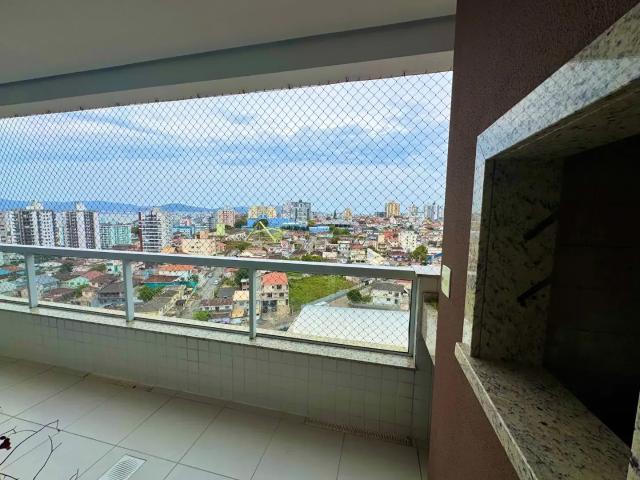 Apartamento para Venda em São José/SC Barreiros 2 Quartos