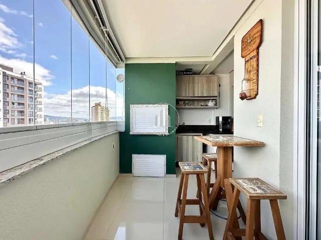 Apartamento para Venda em São José/SC Barreiros 3 Quartos