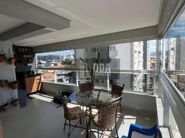 Apartamento para Venda em São José/SC Barreiros 3 Quartos
