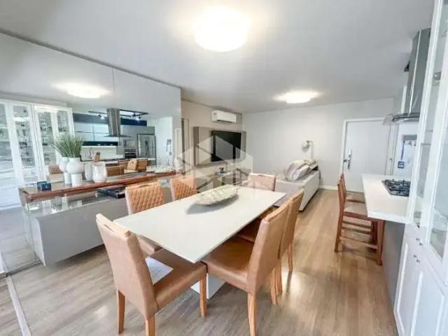 Apartamento para Venda em São José/SC Barreiros 3 Quartos