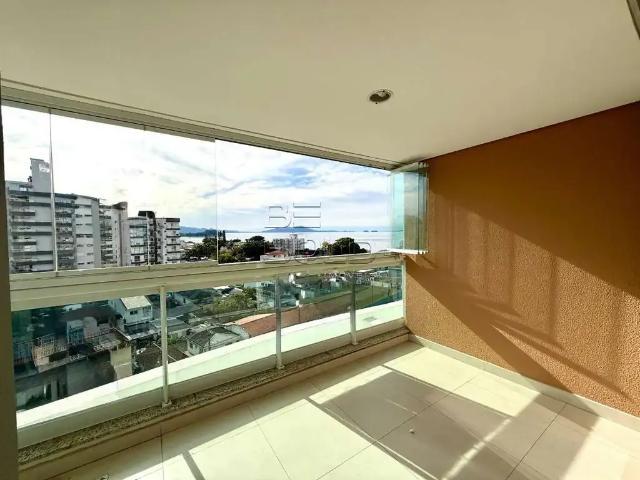Apartamento para Venda em São José/SC Barreiros 3 Quartos