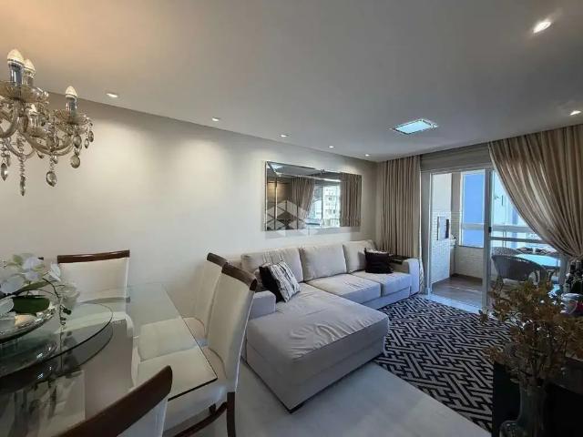 Apartamento para Venda em São José/SC Kobrasol 3 Quartos