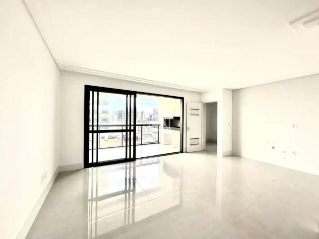 Apartamento para Venda em São José/SC Kobrasol 3 Quartos