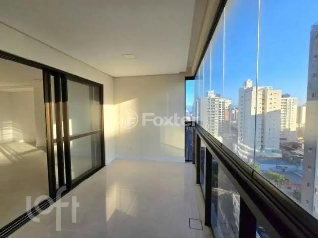 Apartamento para Venda em São José/SC Kobrasol 3 Quartos