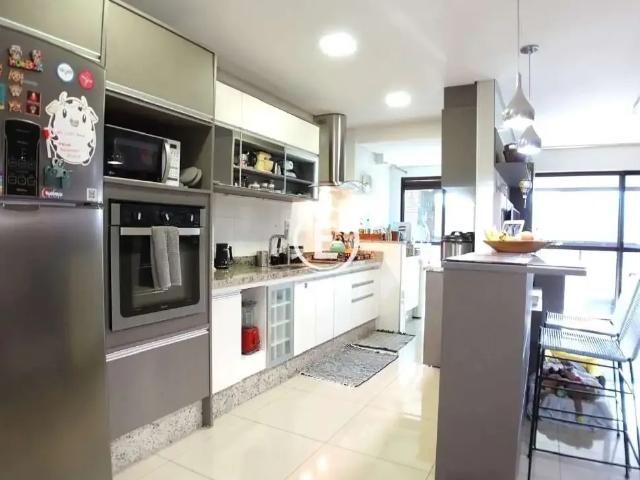 Apartamento para Venda em São José/SC Kobrasol 3 Quartos