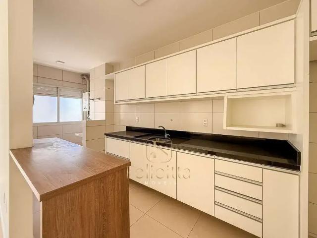 Apartamento para Venda em São José/SC Kobrasol 2 Quartos