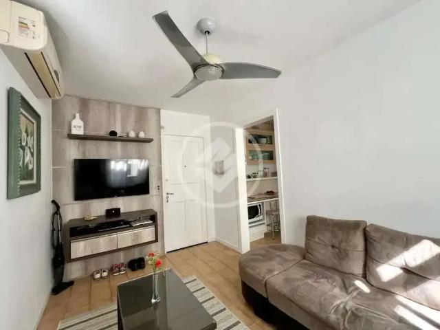 Apartamento para Venda em São José/SC Praia Comprida 2 Quartos