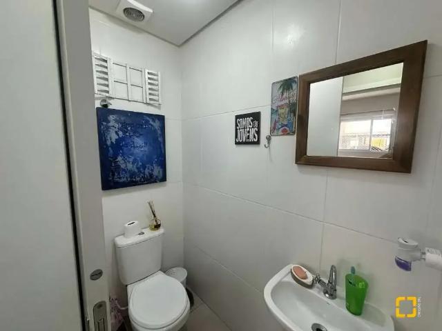 Apartamento para Venda em São José/SC Praia Comprida