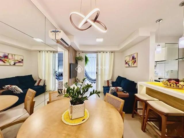 Apartamento para Venda em São José/SC Roçado 2 Quartos