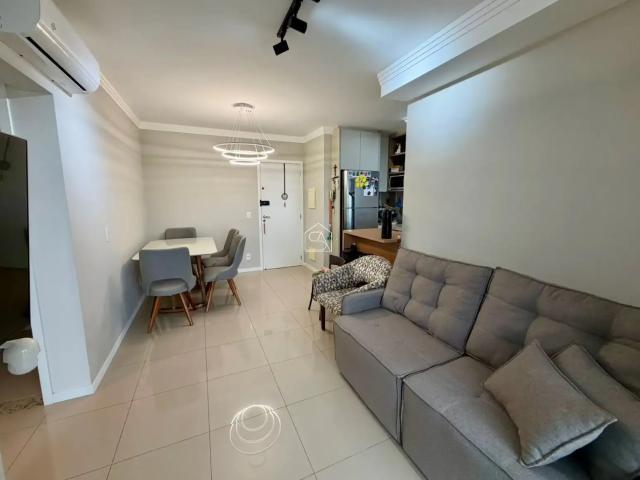 Apartamento para Venda em São José/SC Roçado 2 Quartos