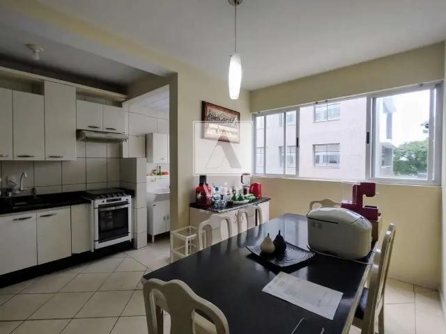 Apartamento para Venda em São José/SC Roçado 3 Quartos