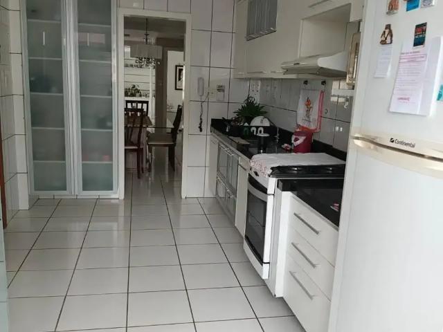 Apartamento para Venda em São Luís/MA Jardim Renascença 3 Quartos