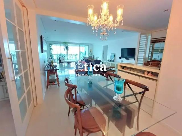 Apartamento para Venda em São Luís/MA São Marcos 3 Quartos