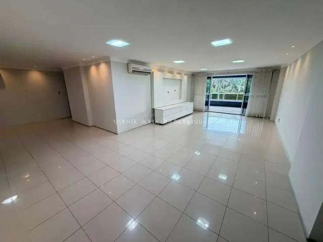 Apartamento para Venda em São Luís/MA Ponta do Farol 4 Quartos