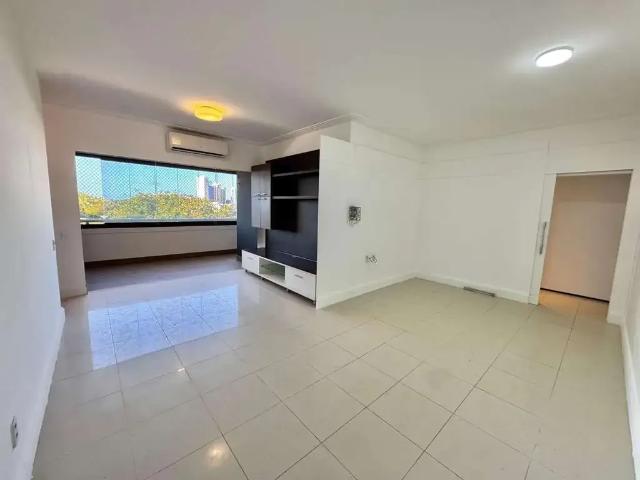 Apartamento para Venda em São Luís/MA Ponta do Farol 4 Quartos