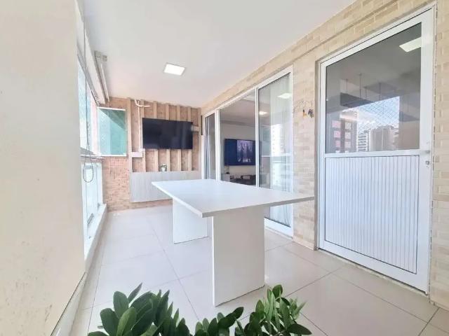 Apartamento para Venda em São Luís/MA Ponta D'Areia 4 Quartos
