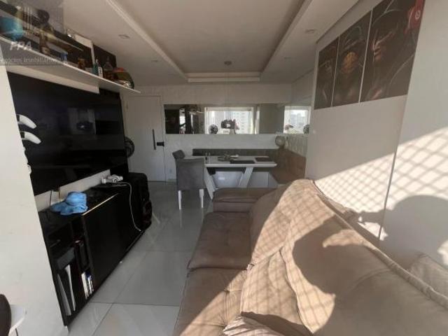 Apartamento para Venda em São Paulo, Tatuapé, 2 dormitórios, 1 suíte, 2 banheiros, 1 vaga