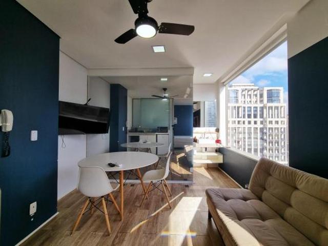 Apartamento para Venda em São Paulo, Vila Nova Conceição, 1 dormitório, 1 banheiro, 1 vaga