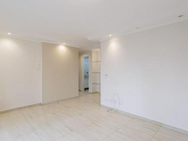 Apartamento para Venda em São Paulo, Vila Olímpia, 3 dormitórios, 1 suíte, 2 banheiros, 2 vagas