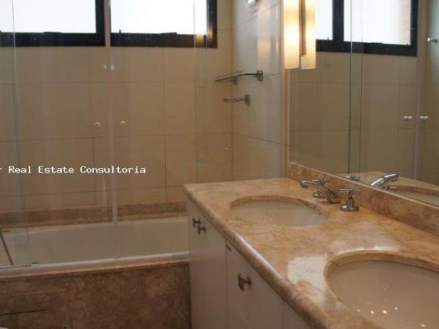 Apartamento para Venda em São Paulo, Vila Andrade, 4 dormitórios, 4 suítes, 5 banheiros, 4 vagas