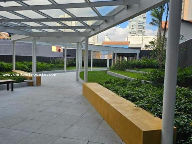 Apartamento para Venda em São Paulo, Vila Romana, 3 dormitórios, 3 suítes, 4 banheiros, 2 vagas