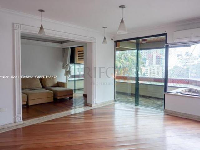 Apartamento para Venda em São Paulo, Aclimação, 3 dormitórios, 3 suítes, 4 banheiros, 3 vagas