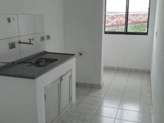 Apartamento para Venda em São Paulo, Brás, 2 dormitórios, 1 banheiro, 1 vaga