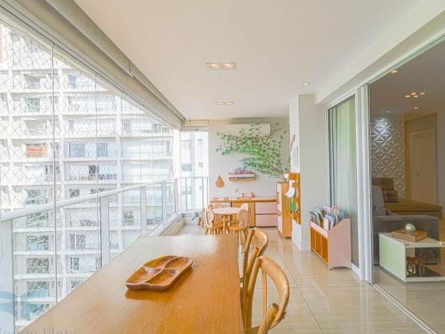 Apartamento para Venda em São Paulo, Cidade Monções, 3 dormitórios, 3 suítes, 4 banheiros, 2 vagas