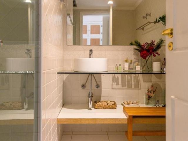 Apartamento para Venda em São Paulo, Consolação, 4 dormitórios, 4 suítes, 5 banheiros, 3 vagas