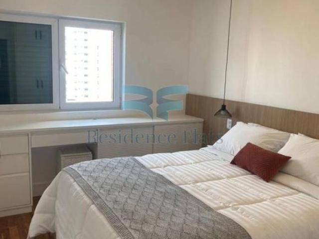 Apartamento para Venda em São Paulo, Itaim Bibi, 1 dormitório, 1 suíte, 2 banheiros, 2 vagas