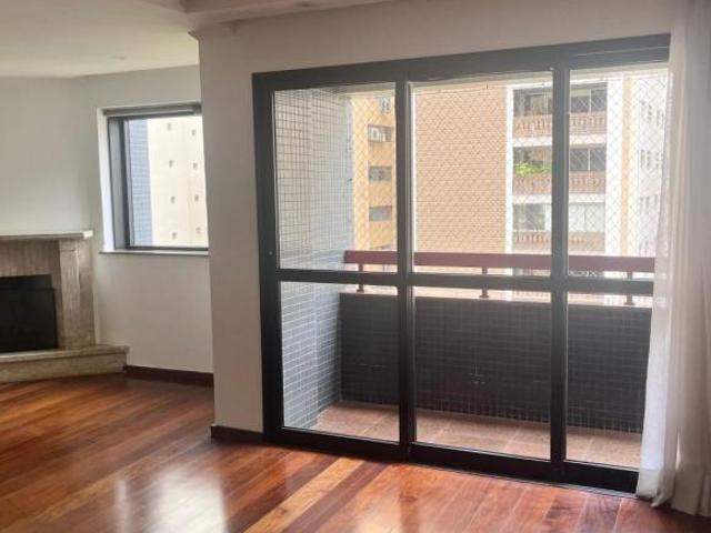 Apartamento para Venda em São Paulo, Itaim Bibi, 4 dormitórios, 3 suítes, 4 banheiros, 2 vagas