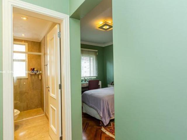Apartamento para Venda em São Paulo, Itaim Bibi, 4 dormitórios, 4 suítes, 6 banheiros, 5 vagas