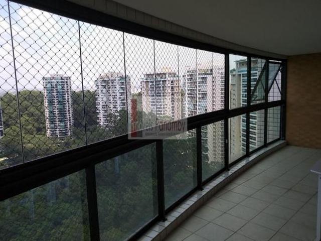 Apartamento para Venda em São Paulo, Jardim Morumbi, 4 dormitórios, 4 suítes, 5 banheiros, 4 vagas