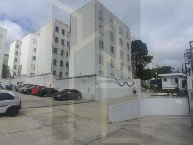 Apartamento para Venda em São Paulo, Jardim Robru, 2 dormitórios, 1 banheiro, 1 vaga