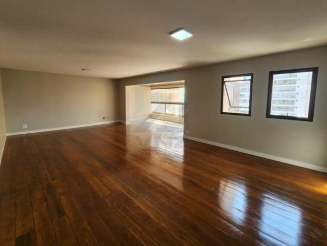 Apartamento para Venda em São Paulo, Morumbi, 4 dormitórios, 3 suítes, 5 banheiros, 2 vagas