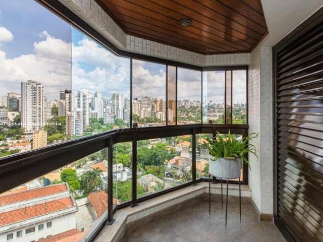 Apartamento para Venda em São Paulo, Pacaembu, 4 dormitórios, 4 suítes, 6 banheiros, 4 vagas