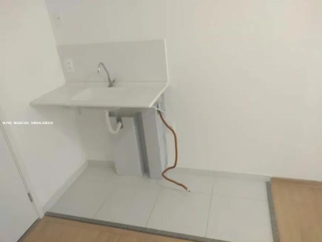 Apartamento para Venda em São Paulo, Parque Industrial Tomas Edson, 1 dormitório, 1 banheiro, 1 vaga
