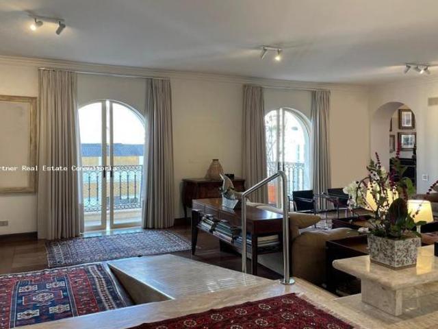 Apartamento para Venda em São Paulo, Santa Cecilia, 4 dormitórios, 4 suítes, 5 banheiros, 4 vagas