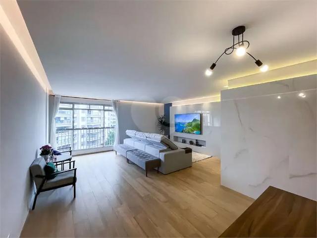 Apartamento para Venda em São Paulo/SP Mirandópolis 2 Quartos