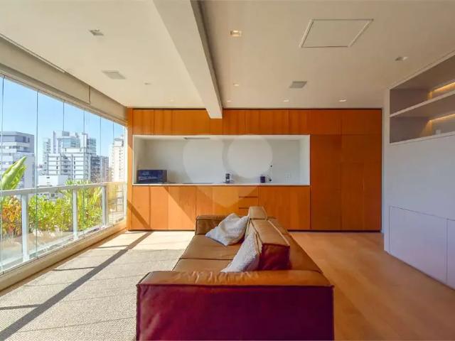 Apartamento para Venda em São Paulo/SP Moema 1 Quartos