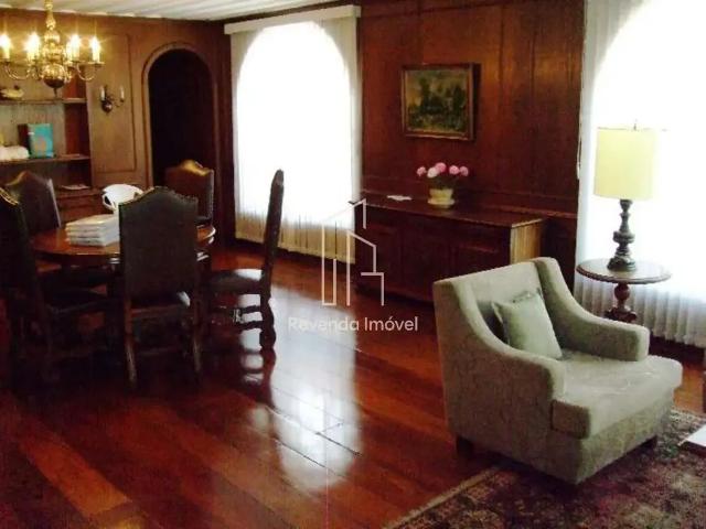 Apartamento para Venda em São Paulo/SP Moema 2 Quartos