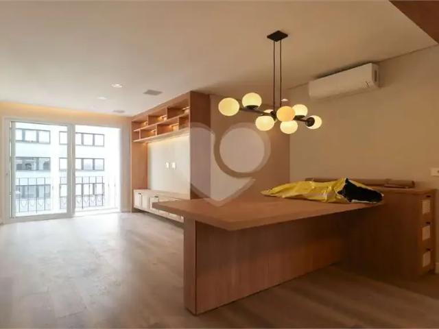 Apartamento para Venda em São Paulo/SP Moema 2 Quartos