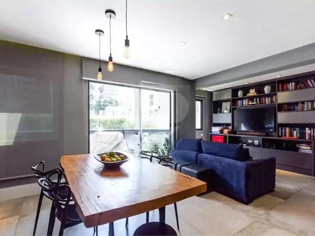 Apartamento para Venda em São Paulo/SP Moema 2 Quartos
