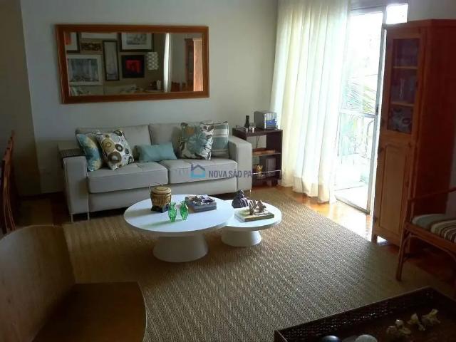 Apartamento para Venda em São Paulo/SP Moema 2 Quartos