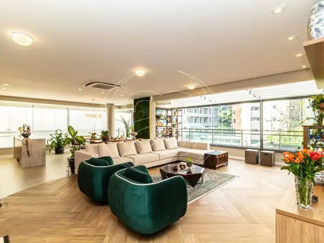 Apartamento para Venda em São Paulo/SP Moema 2 Quartos