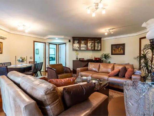 Apartamento para Venda em São Paulo/SP Moema 3 Quartos