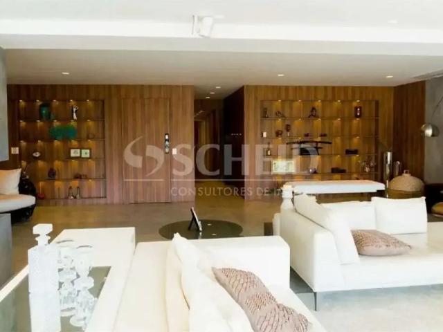 Apartamento para Venda em São Paulo/SP Moema 3 Quartos
