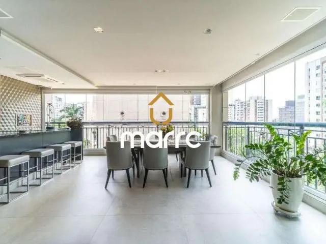 Apartamento para Venda em São Paulo/SP Moema 3 Quartos