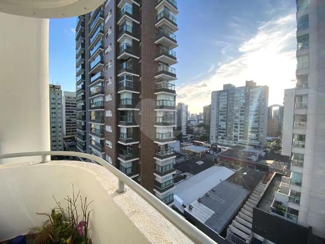 Apartamento para Venda em São Paulo/SP Moema 3 Quartos